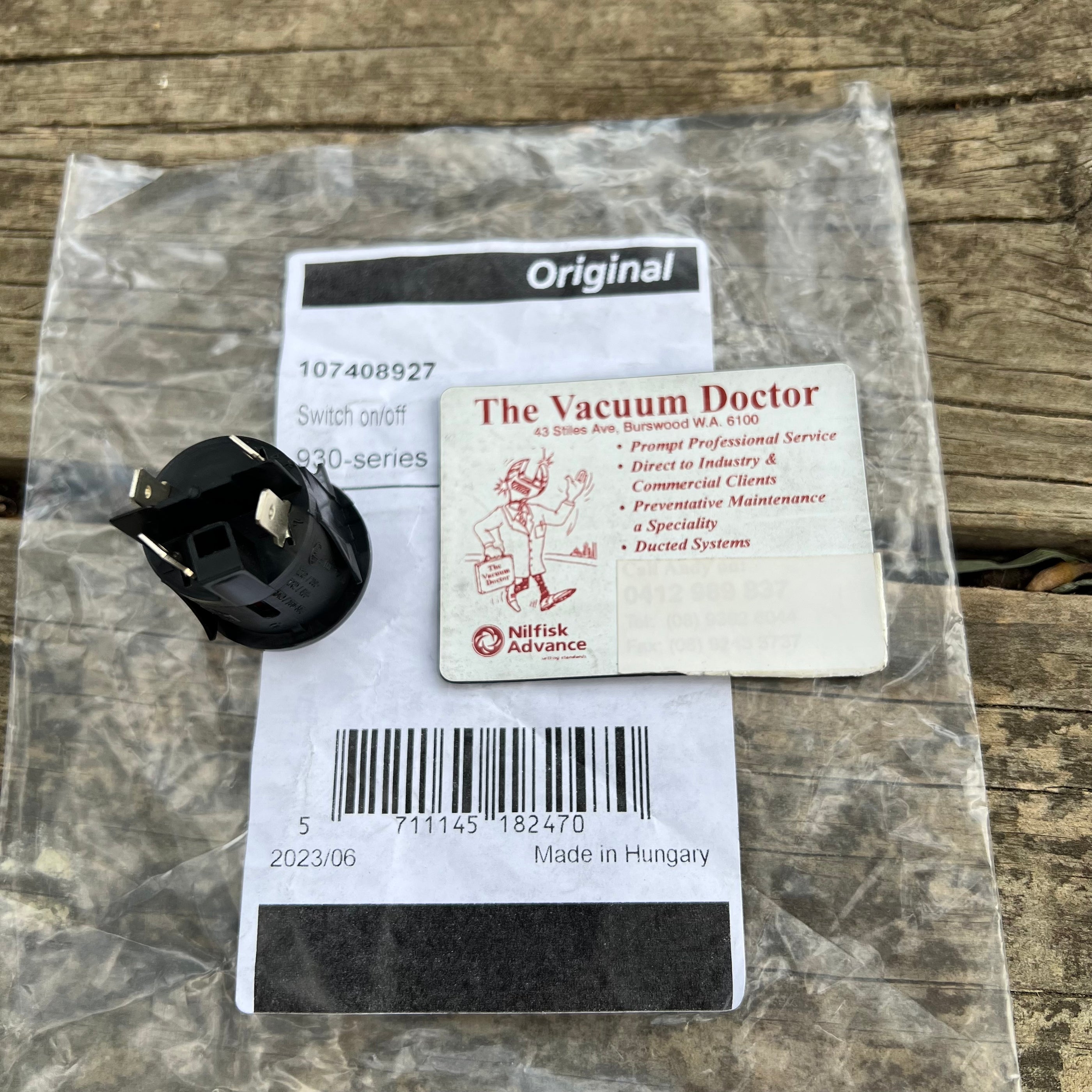 Nilfisk GD930/S2 and Electrolux UZ930 Panther Vacuum Cleaner Switch ...