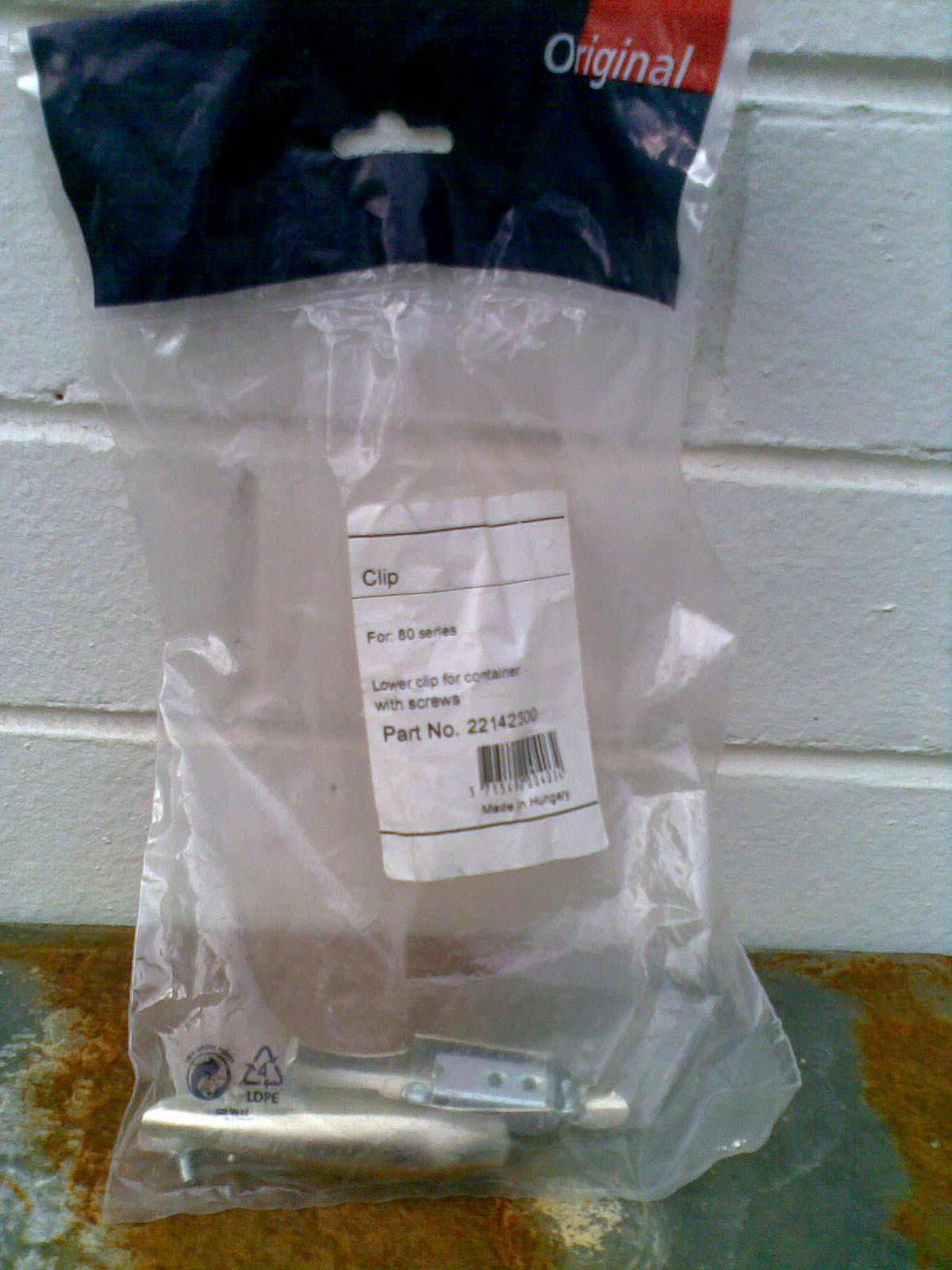 Nilfisk and Tellus GA70 and GM80 Vacuum Cleaner Bottom Clips Set Of 2 ...