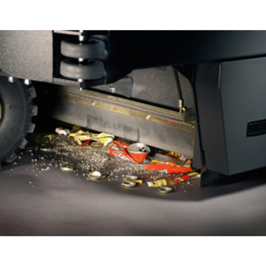 Nilfisk-Advance SR1301 Battery Powered Rider Sweeper Choose SW4000 ...